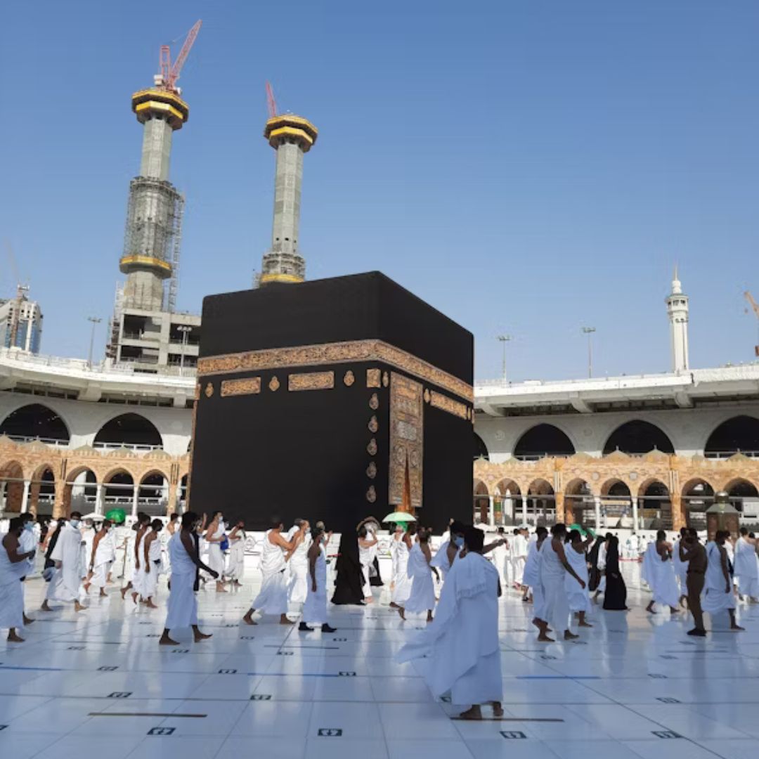 Umrah in Islam: Significance, Rituals, and Spiritual Benefits - Darul ...
